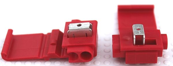 Red Quicksplice connector, twin splice