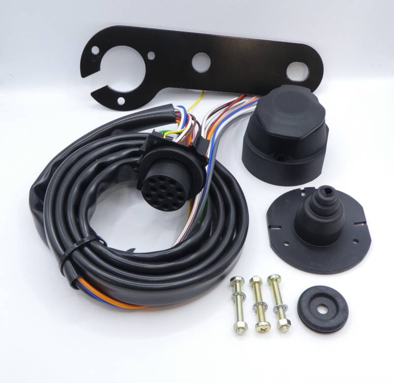 13-pin Sockets; Adapters, etc | Ryder Towing Ltd